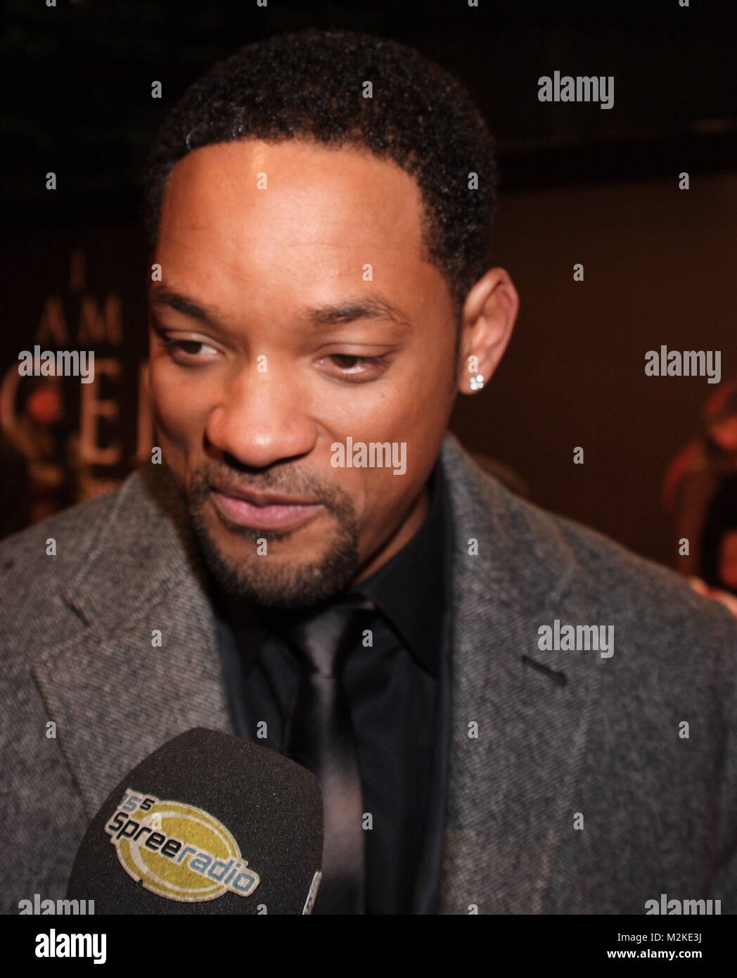 * will smith - i am legend Stock Photo - Alamy