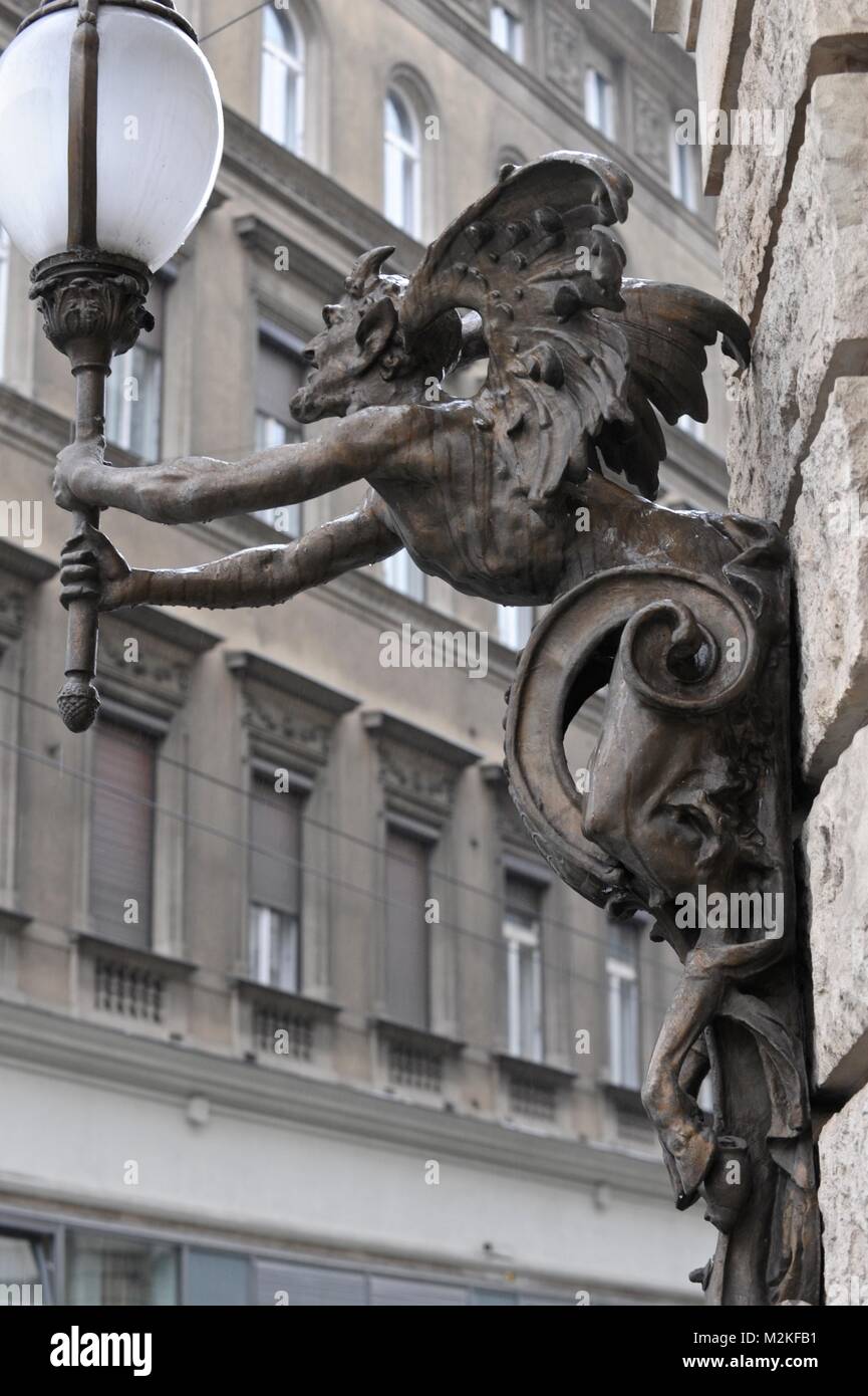 Tortile columns hi-res stock photography and images - Alamy