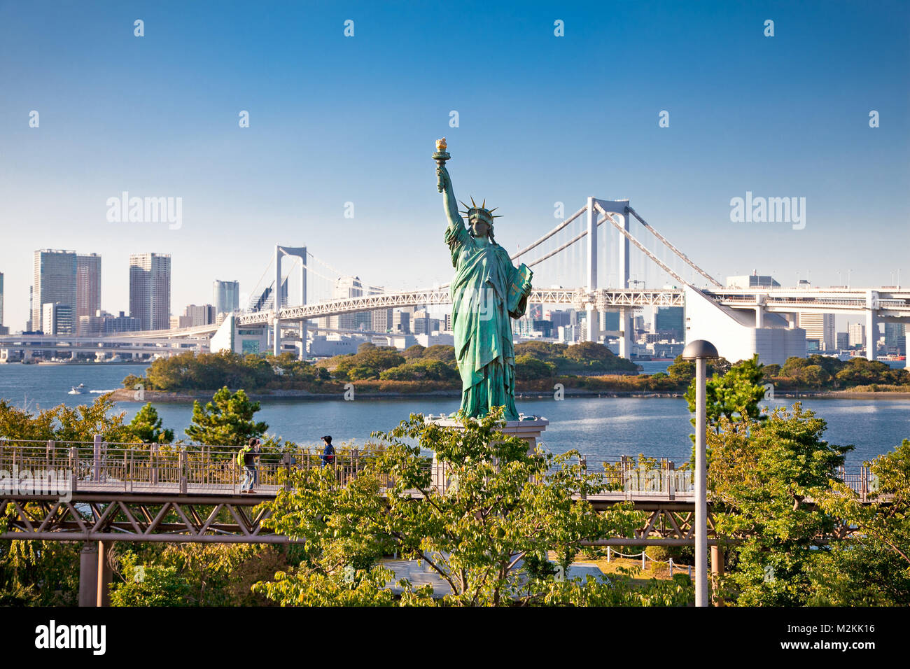 Japan office lady hi-res stock photography and images - Alamy