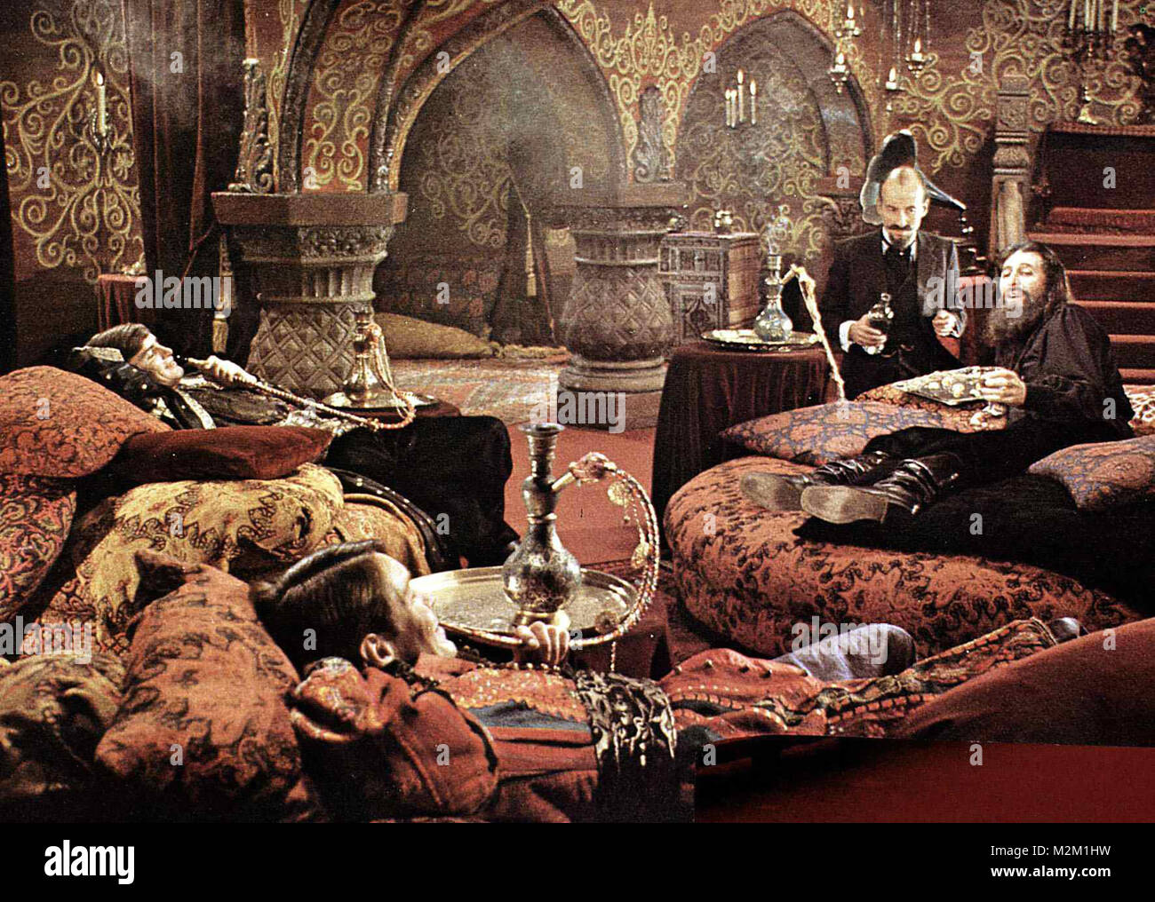 Nicholas and alexandra 1971 hi-res stock photography and images - Alamy