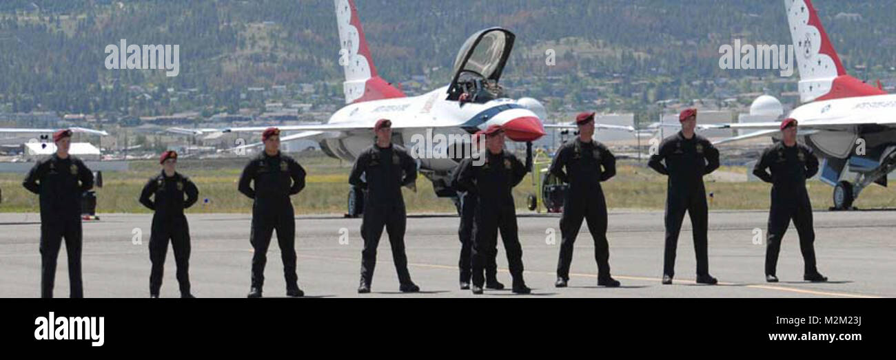 T-bird formation by Montana National Guard Stock Photo - Alamy