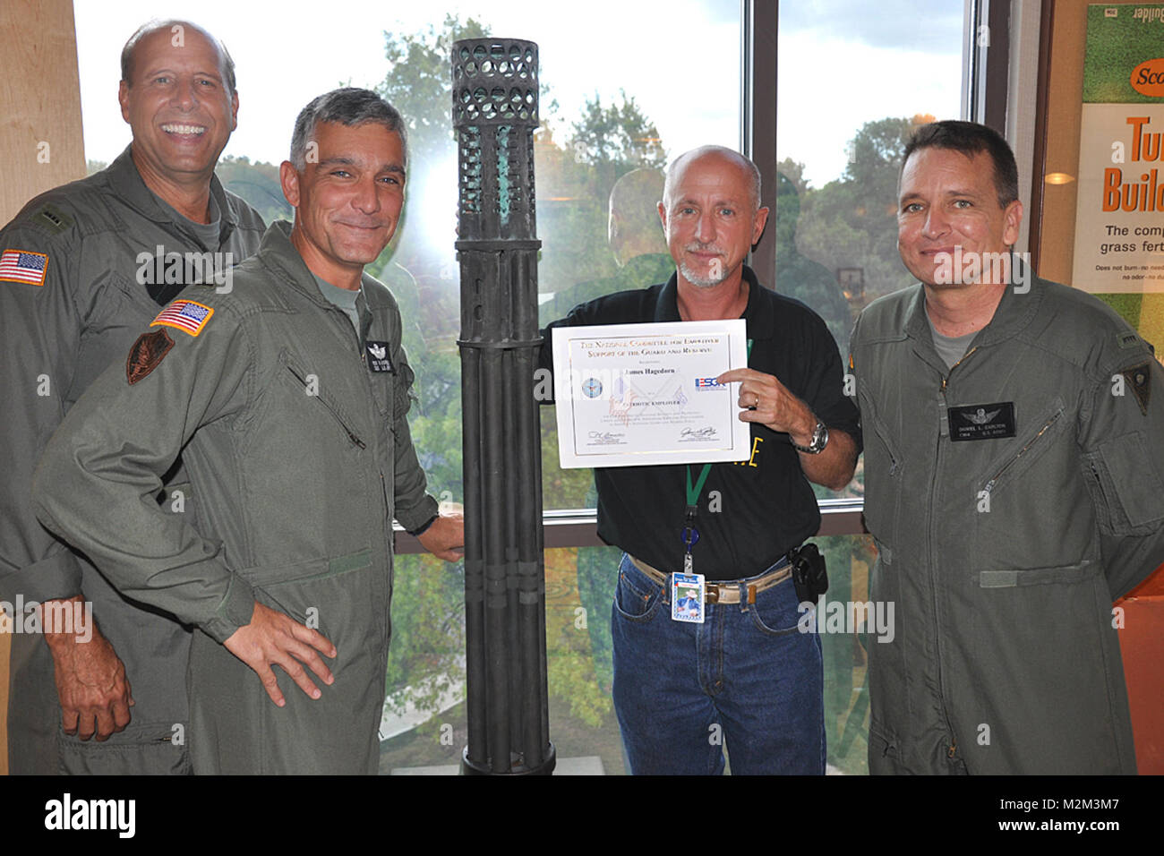 Employer Support of the Guard and Reserve Patriot Award Presentation by ...