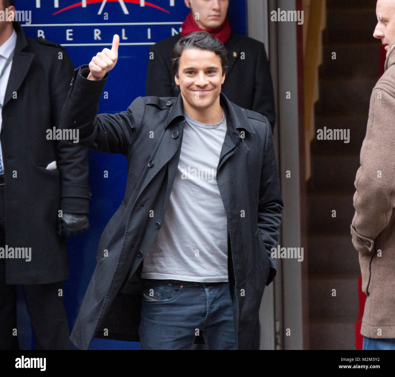 Kostja Ullmann kommt zur Pressekonferenz zum Film "The Croods" im Grand Hyatt Hotel. 63 ...