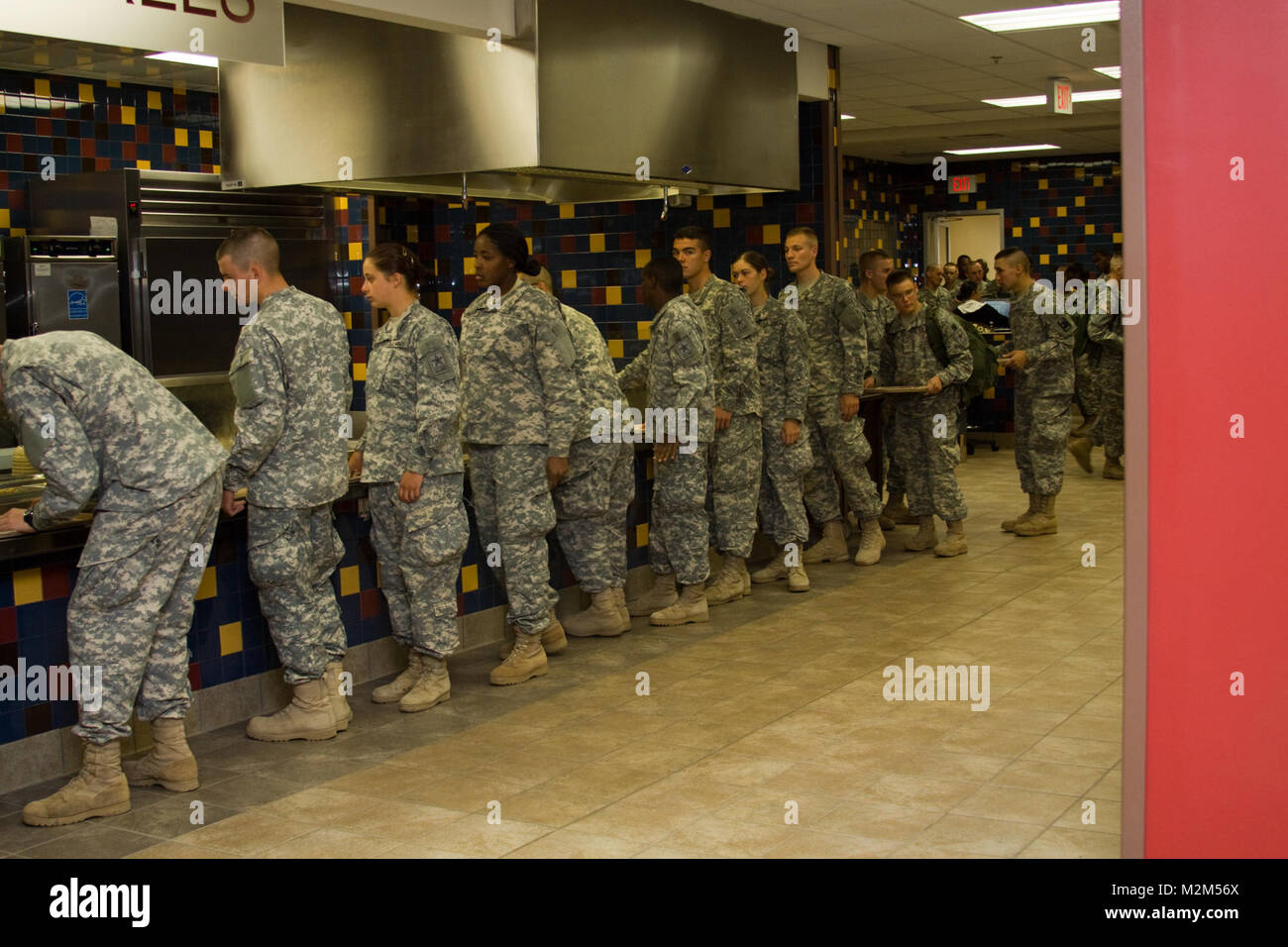 Trainee Soldiers eat lunch at the new Army Ordnance Dining Facility at ...