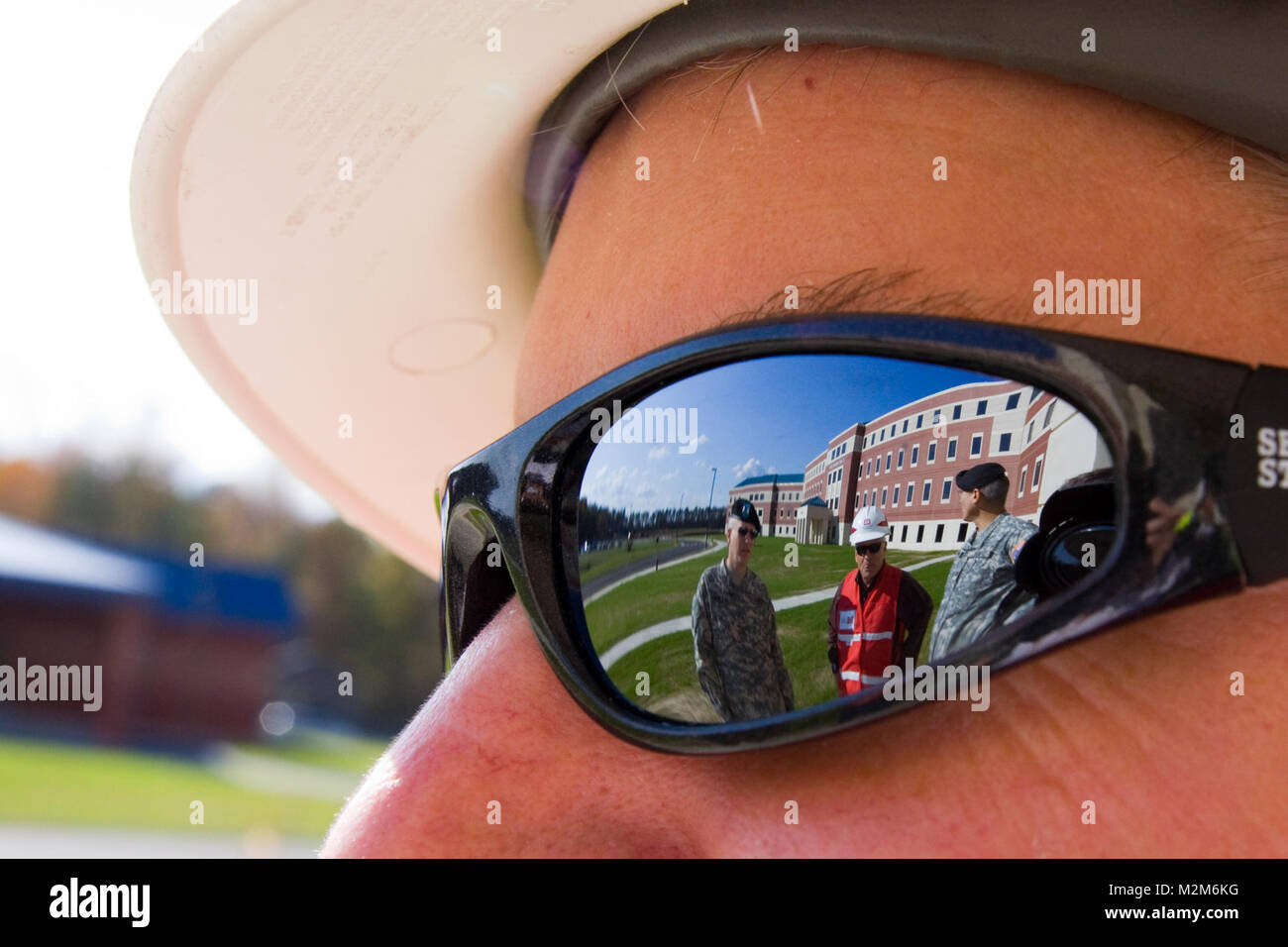 Maj. Gen. Jeffrey J. Dorko presents Norfolk District staff with awards ...