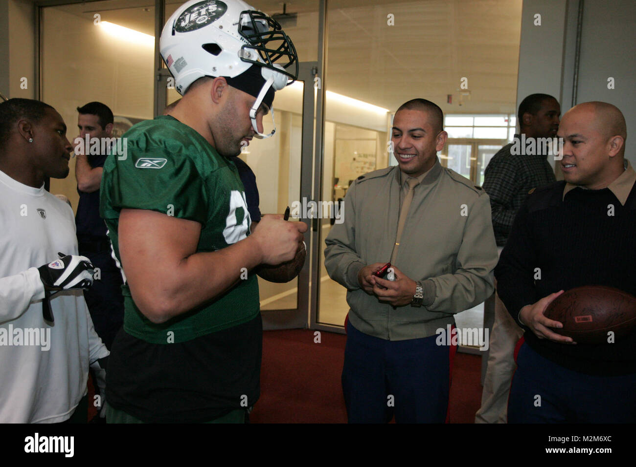 Nfl team practice facility hi-res stock photography and images - Alamy