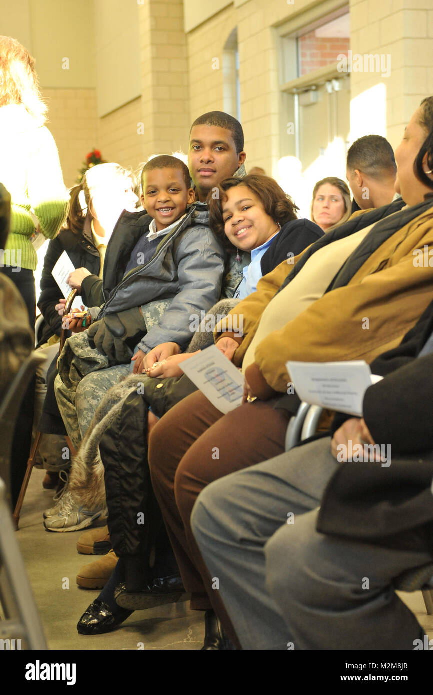 NEW ORLEANS - Soldiers of the Louisiana Army National Guard’s 1st ...