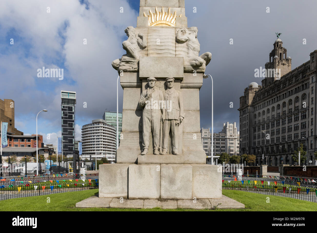 Engine room heroes of the titanic hi-res stock photography and images ...