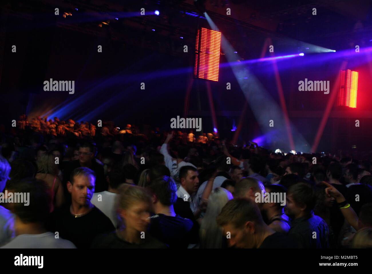 Carl benz arena stuttgart hi-res stock photography and images - Alamy