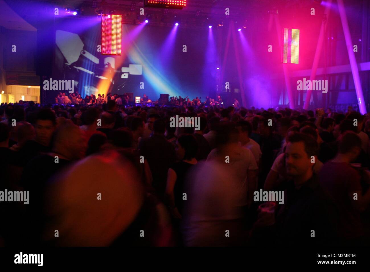 Carl benz arena stuttgart hi-res stock photography and images - Alamy