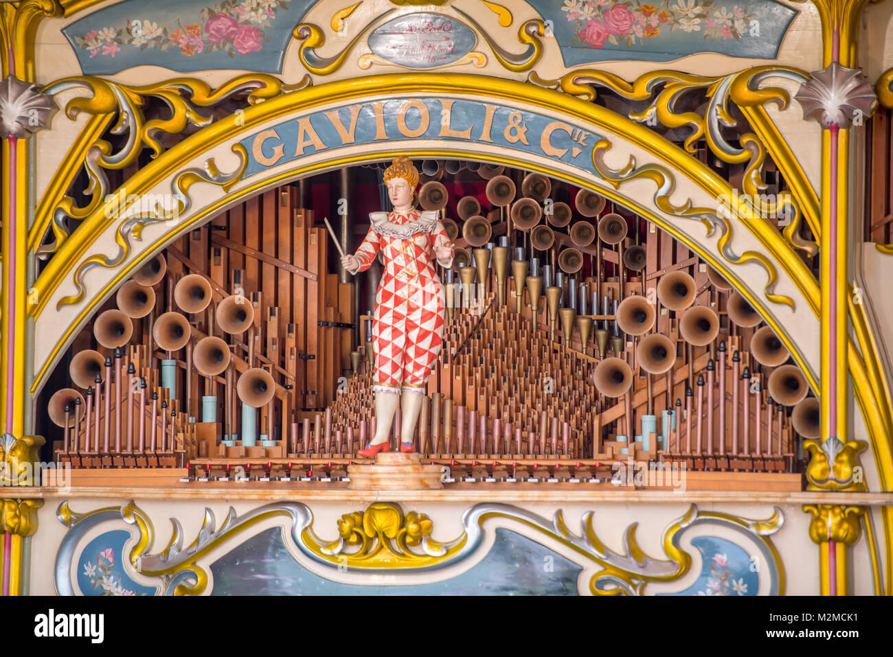 Close up of female conductor figure adorning fairground organ, Masham ...