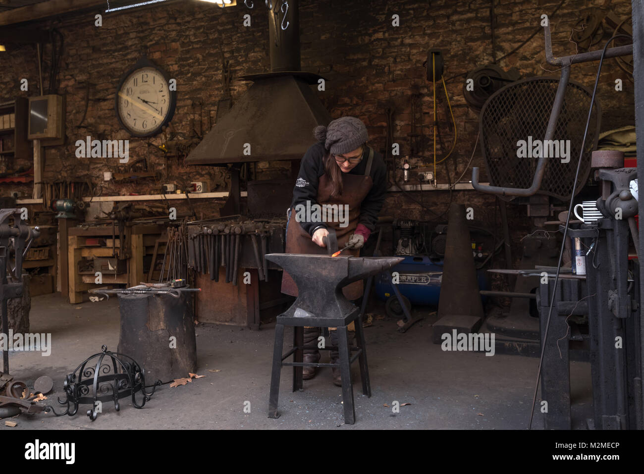 Female Blacksmith Work Forge High Resolution Stock Photography and ...