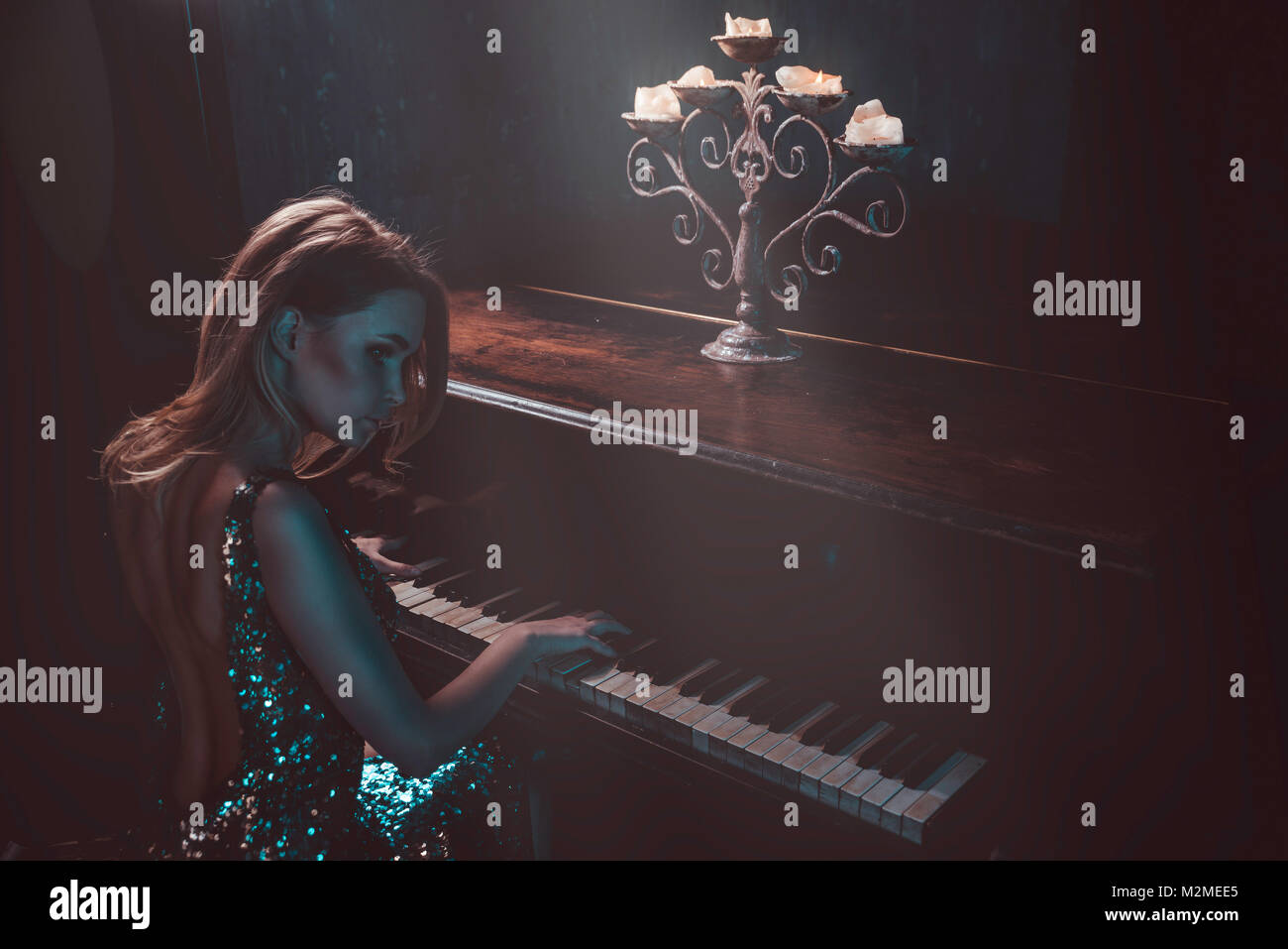 Grand piano in the square hi-res stock photography and images - Alamy