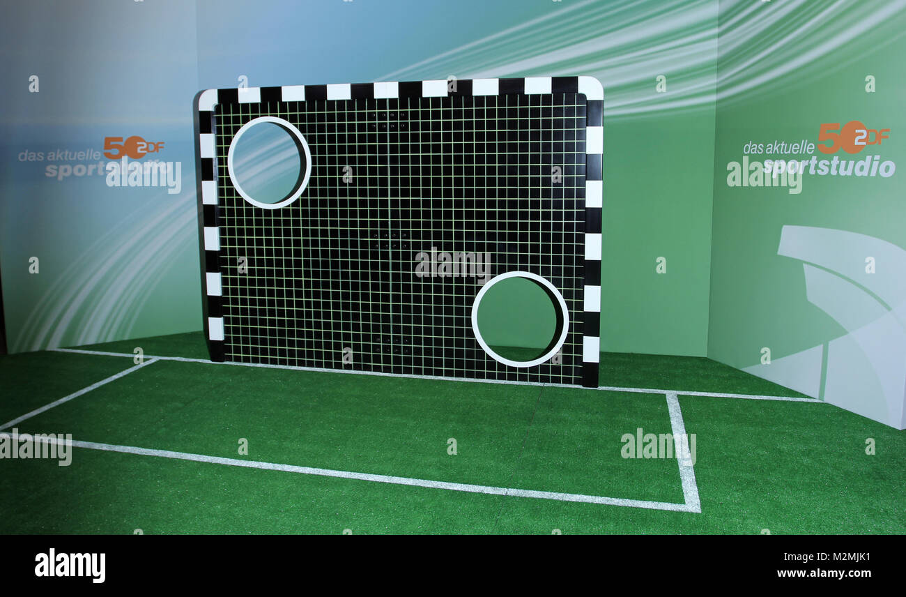 Aktuelles sportstudio hi-res stock photography and images - Alamy