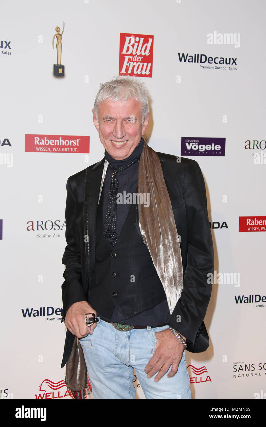 Ted Linow High Resolution Stock Photography and Images - Alamy