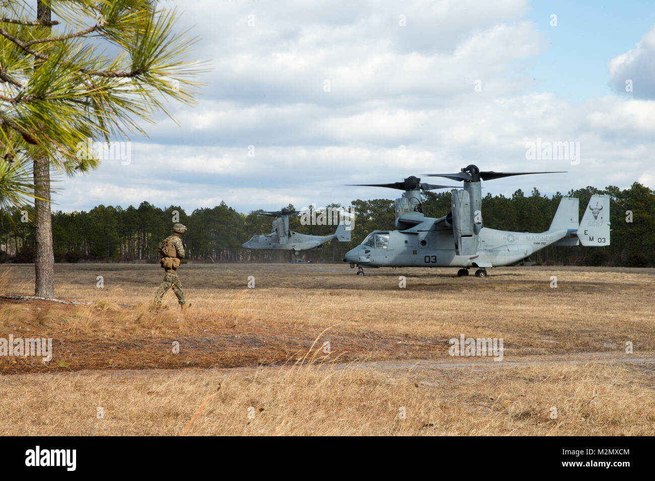 Marine from weapons company hi-res stock photography and images - Alamy