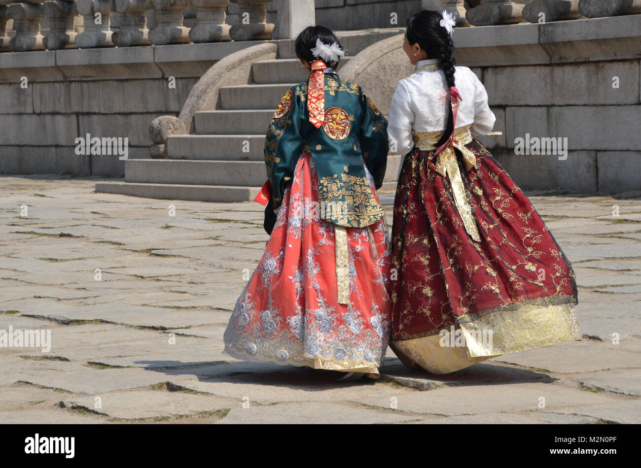 2017 hanbok hi-res stock photography and images - Alamy