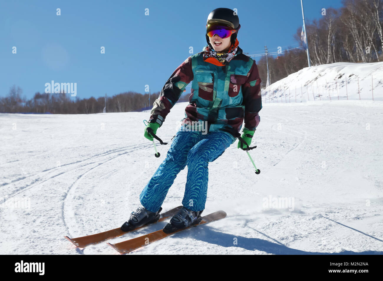 Young men outdoor skiing Stock Photo - Alamy