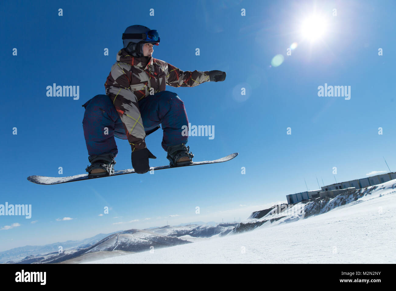 Young men outdoor skiing Stock Photo - Alamy