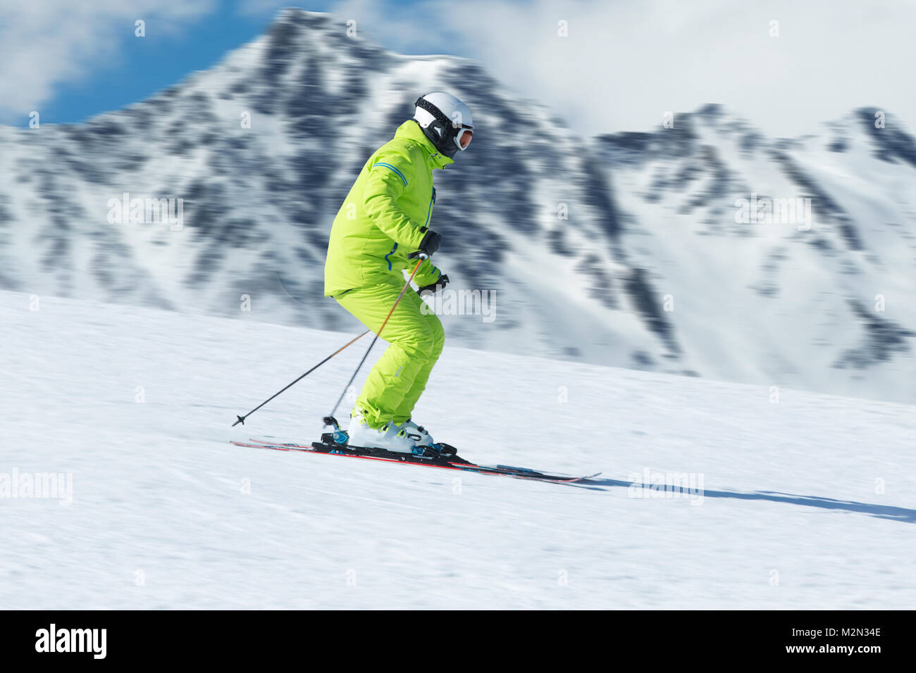 Young men outdoor skiing Stock Photo - Alamy
