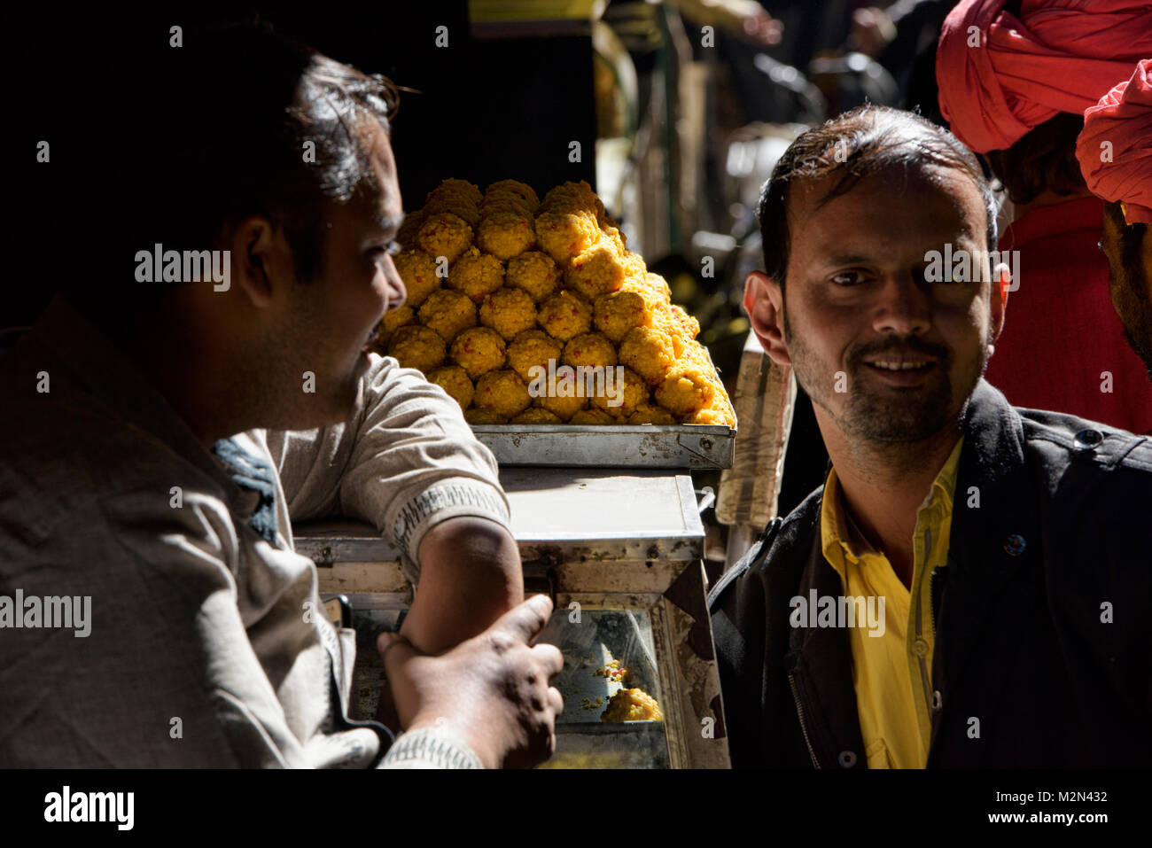 Bakery shop india hi-res stock photography and images - Alamy