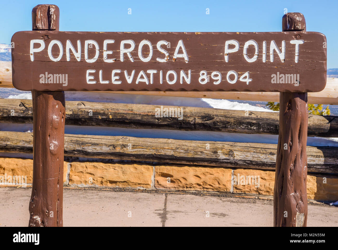 Bryce point sign hi-res stock photography and images - Alamy