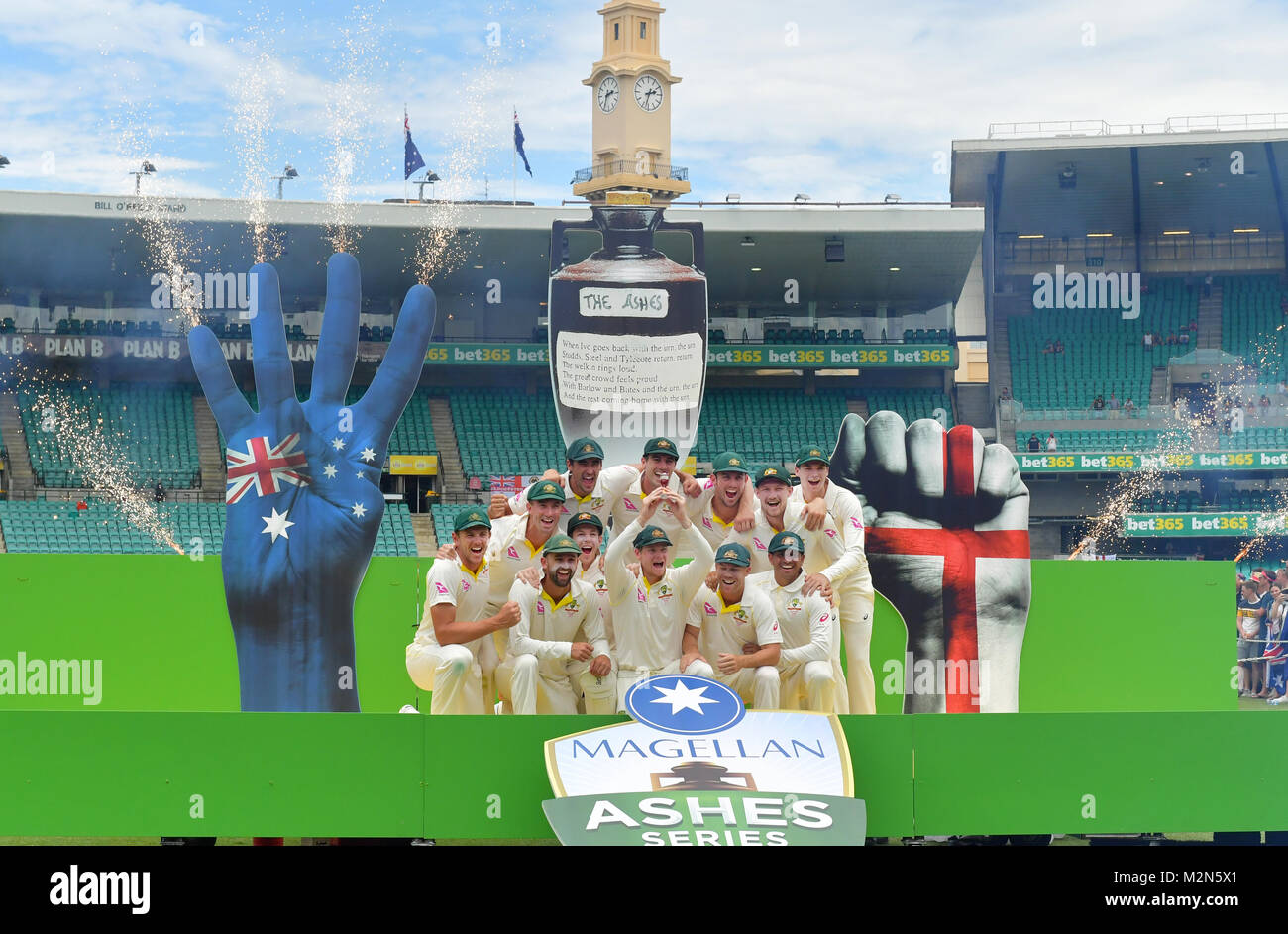 Ashes cricket urn hi-res stock photography and images - Alamy