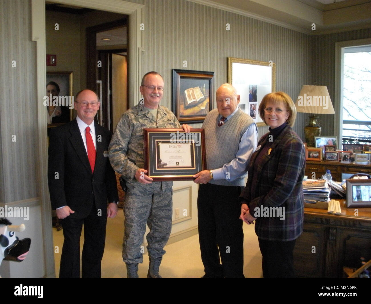 Chick-fil-a presented with Army Freedom Team Salute award by Georgia ...