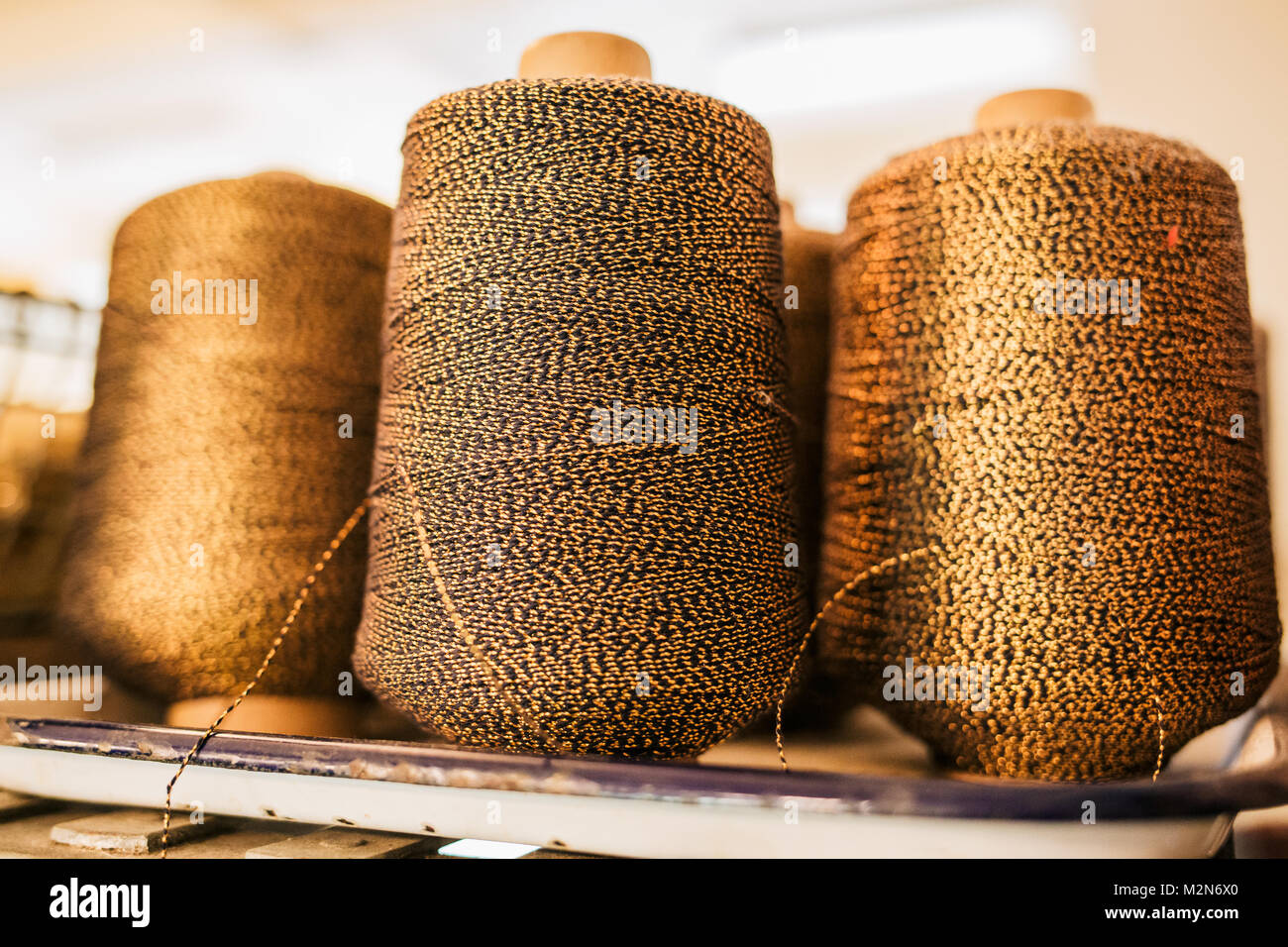 Spools of threads hi-res stock photography and images - Alamy
