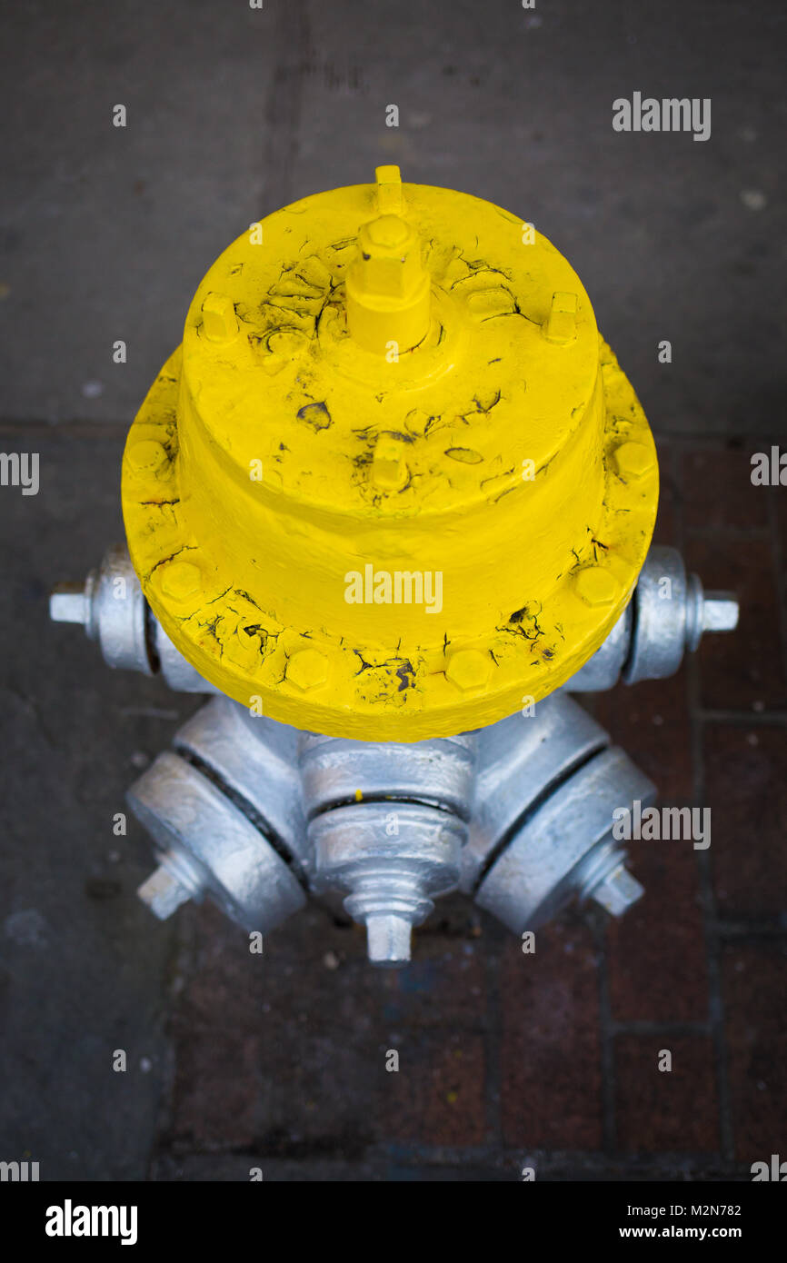 Yellow fire hydrant sign hi-res stock photography and images - Alamy
