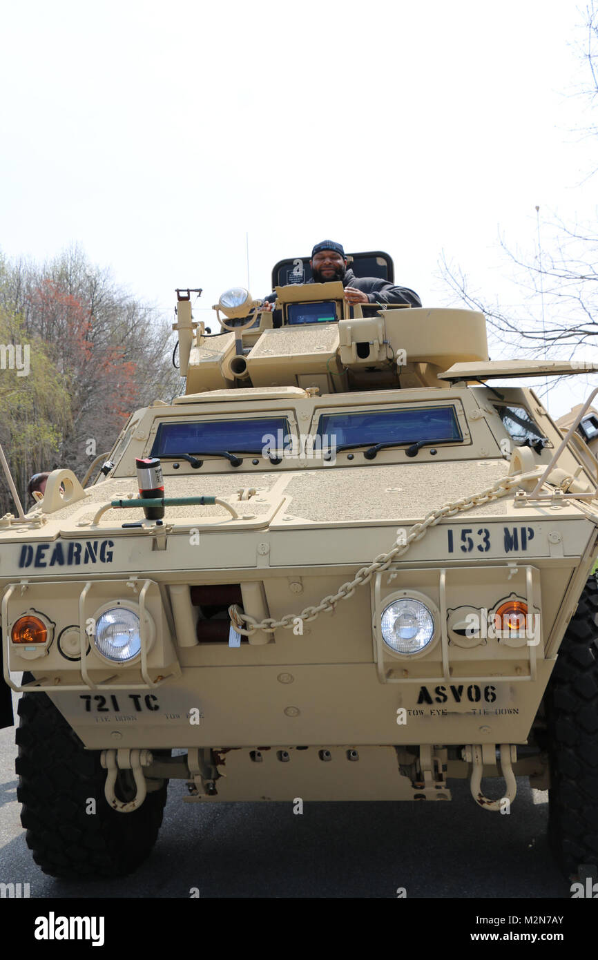The Delaware Army National Guard Recruiting and Retention Battalion ...
