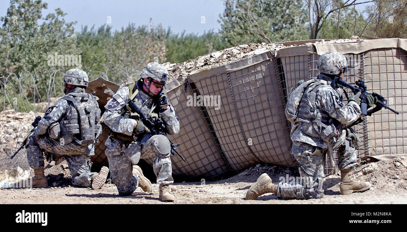 Pull Security by United States Forces - Iraq (Inactive Stock Photo - Alamy
