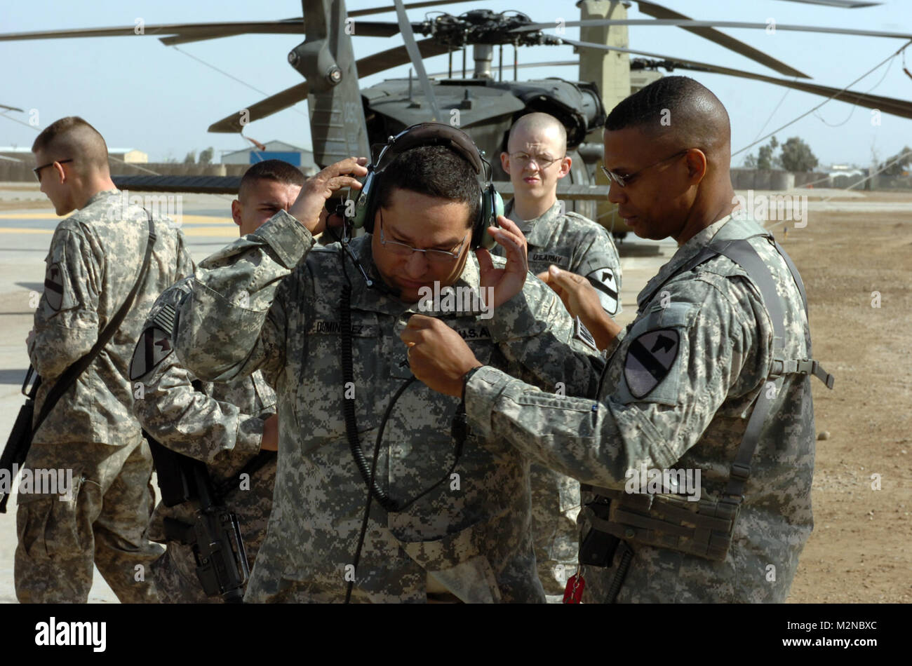 how to operate a crew chief headset by 1st Armored Division and Fort ...