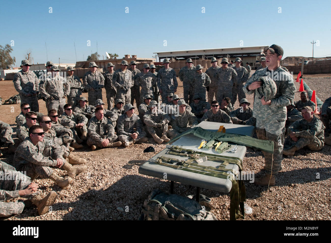 Jumpmaster instructor hi-res stock photography and images - Alamy