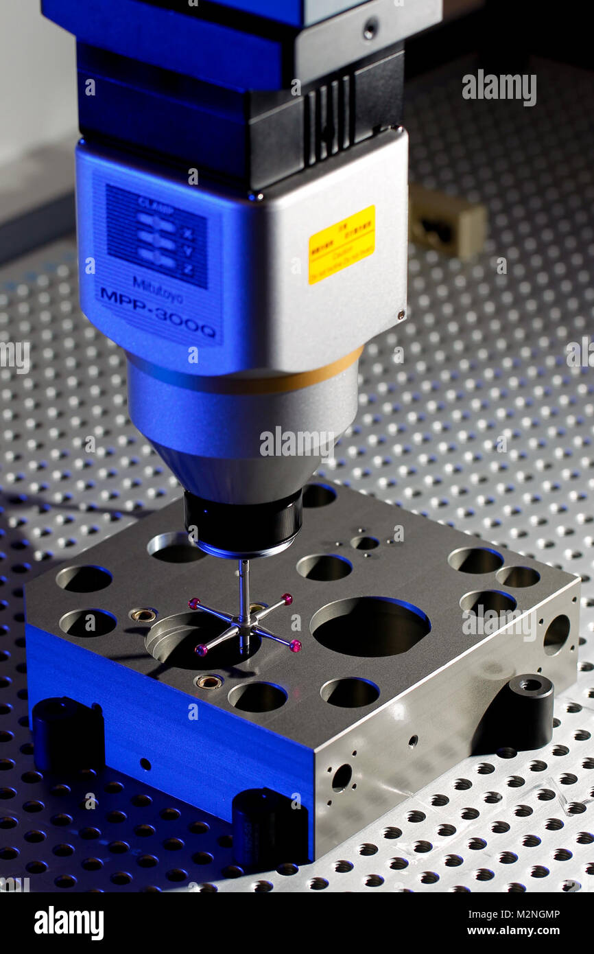 NORCO, Calif. (Jan. 4, 2011) Coordinate measurement machine calibrates ...