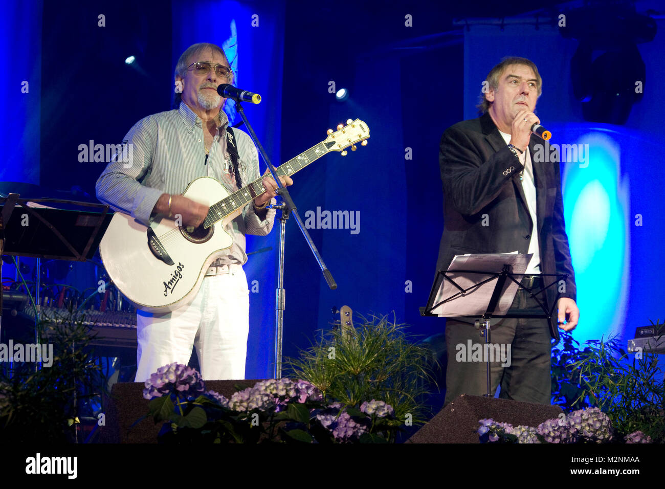 Neu! band hi-res stock photography and images - Alamy