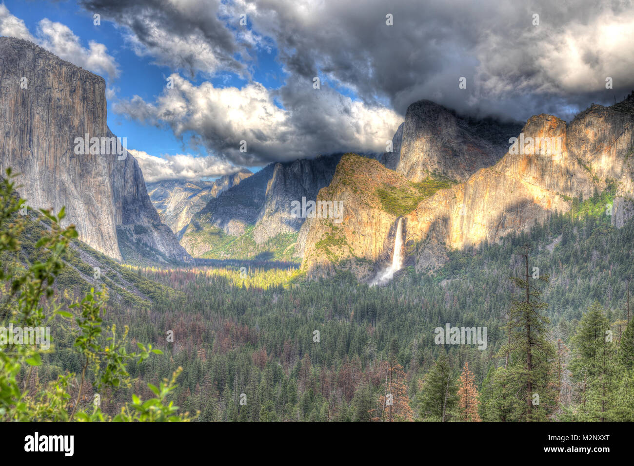 Valley view hi-res stock photography and images - Alamy