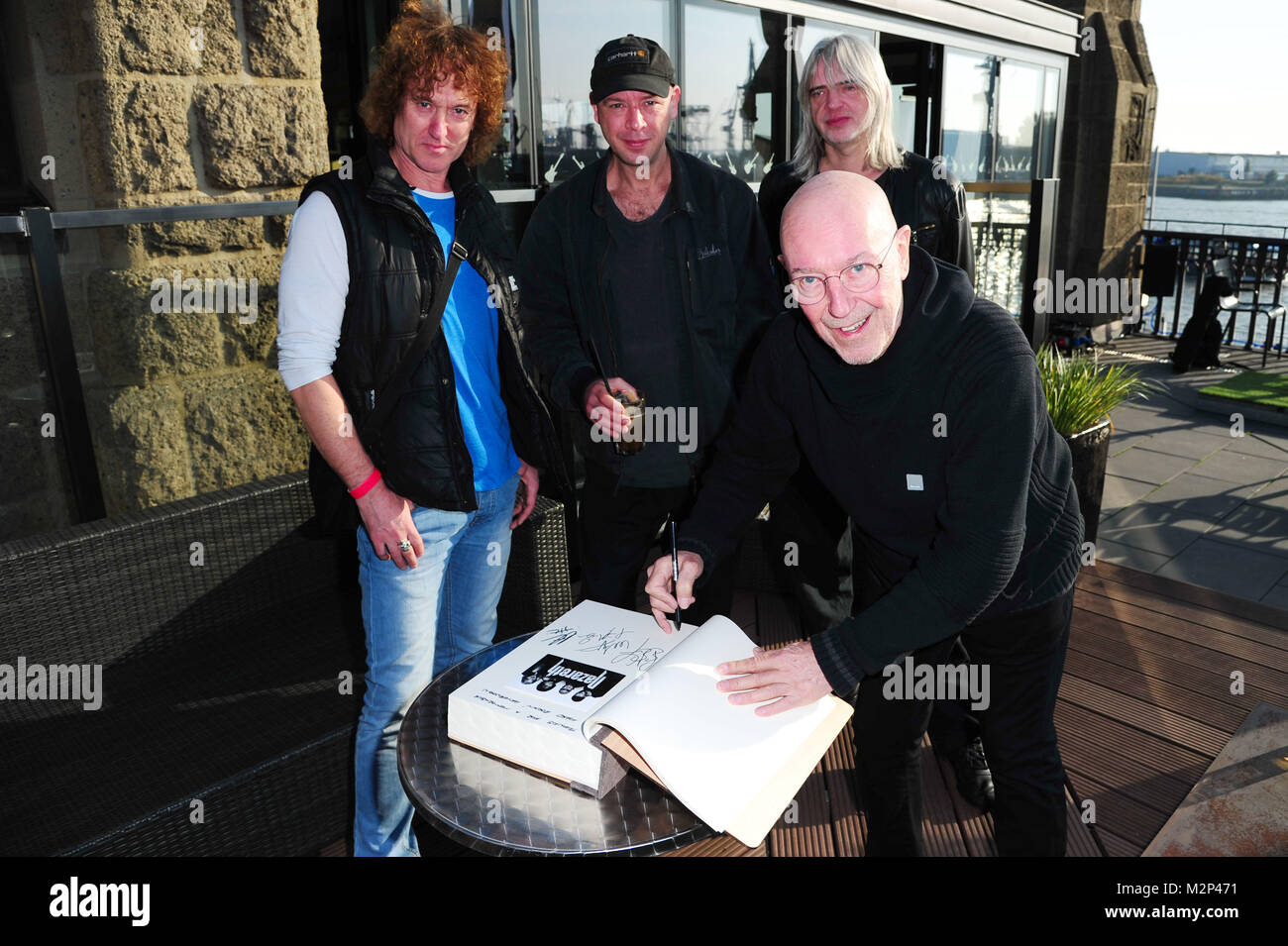 Lee agnew hi-res stock photography and images - Alamy