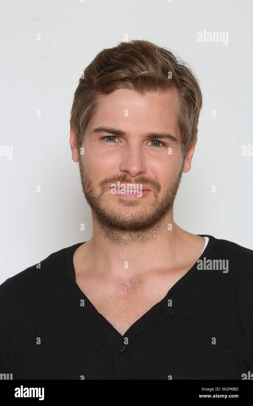 Peter Foyse High Resolution Stock Photography and Images - Alamy