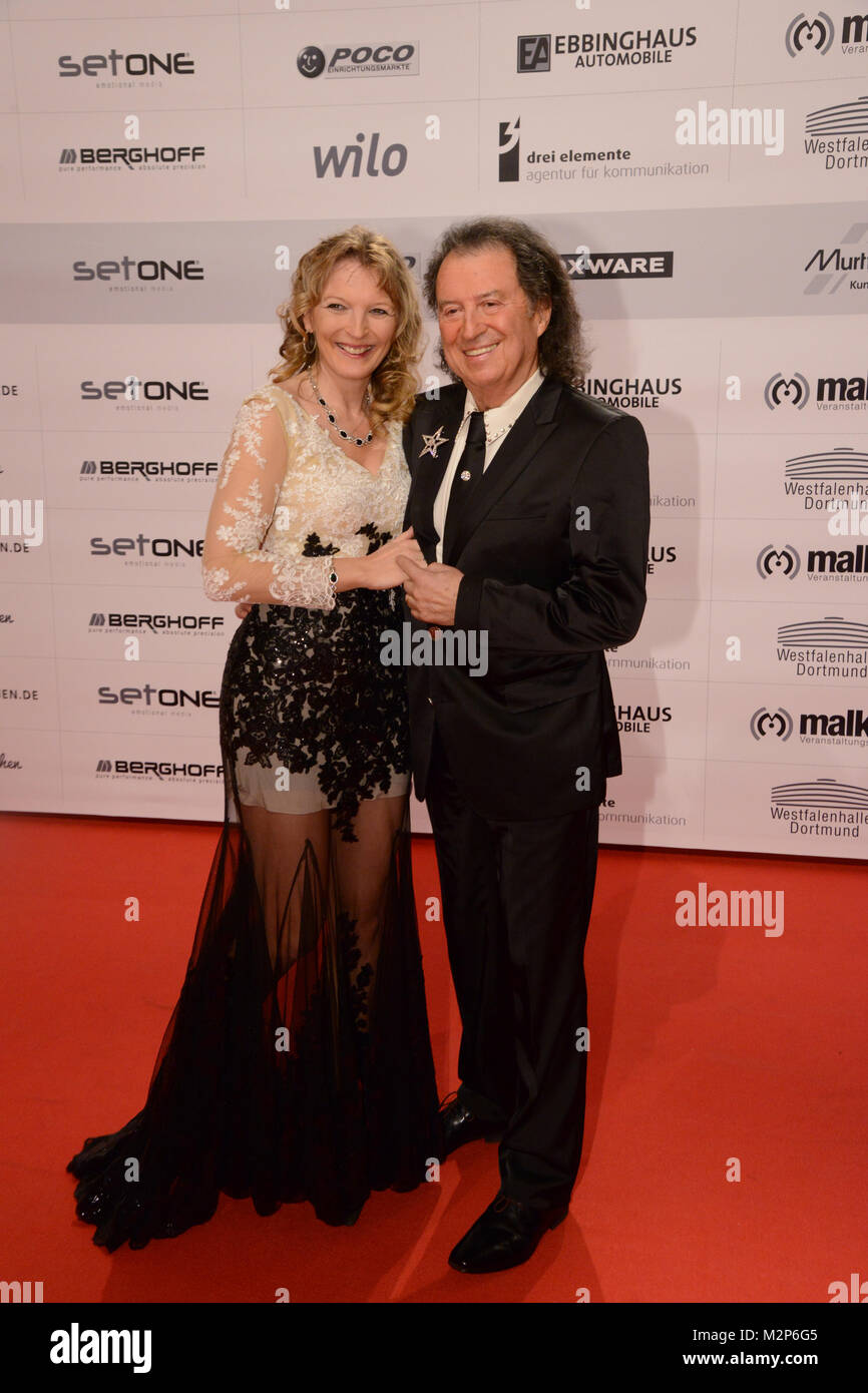 Alexandra Andrews High Resolution Stock Photography and Images - Alamy