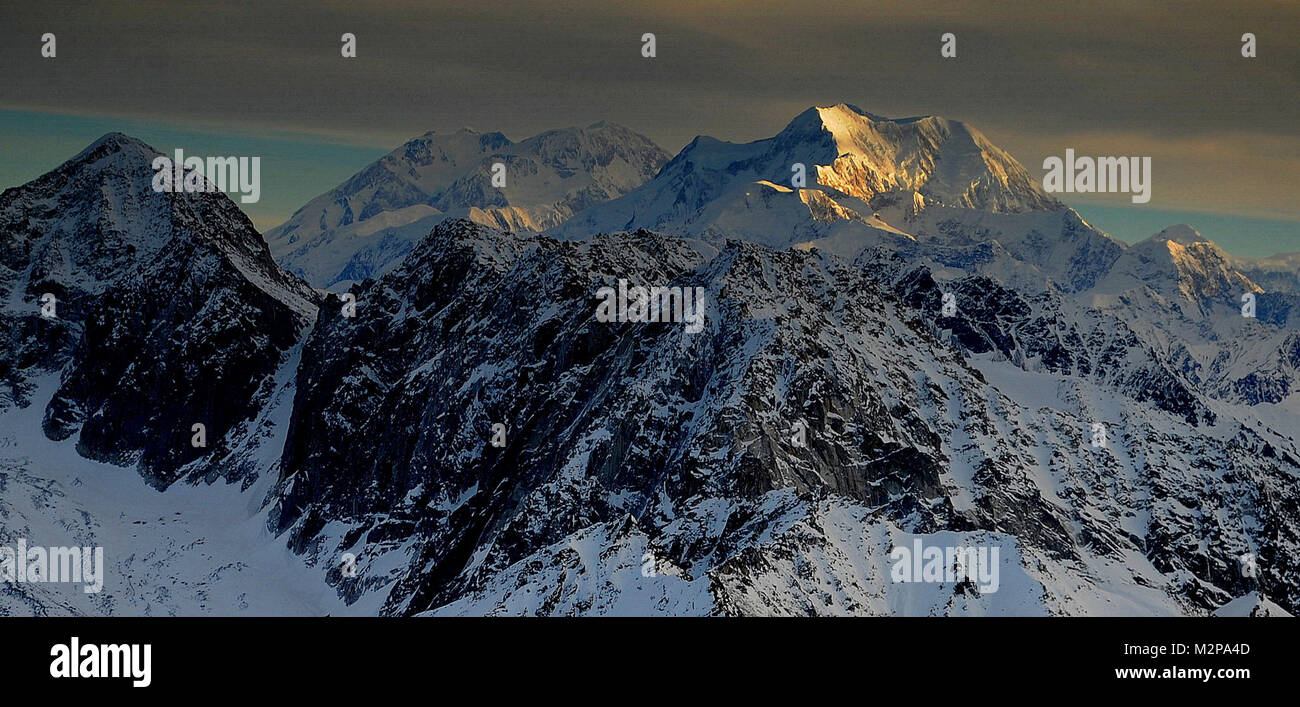 Denali National Park Denali Winter Stock Photo - Alamy