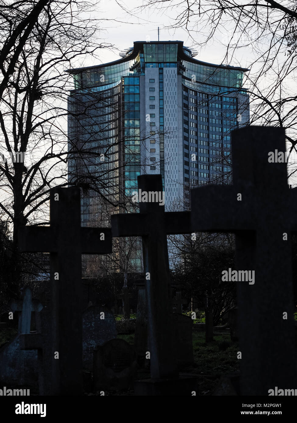 Empress State Building Stock Photo - Alamy