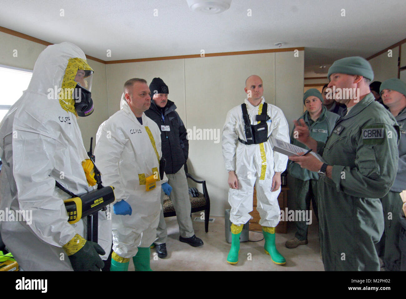 Safety briefing by Georgia National Guard Stock Photo - Alamy