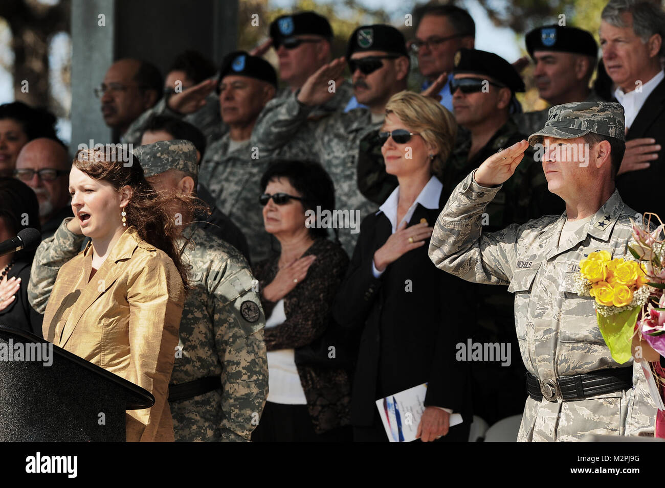 Alexa Nichols sings the National Anthem as her father Major General ...