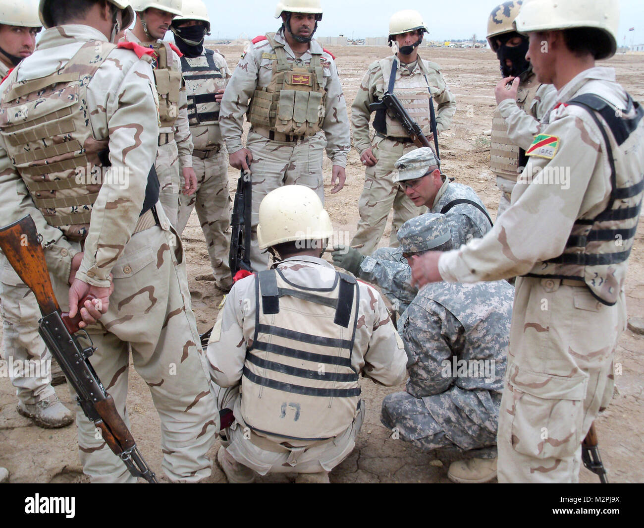 NUMANIYAH, Iraq – Soldiers of the 3rd Armored Cavalry Regiment and the ...