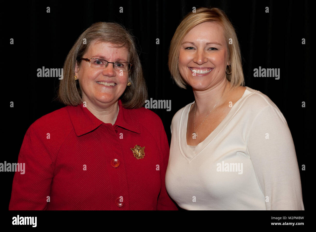 Photo with Holly Petraeus 026 by Oklahoma National Guard Stock Photo ...