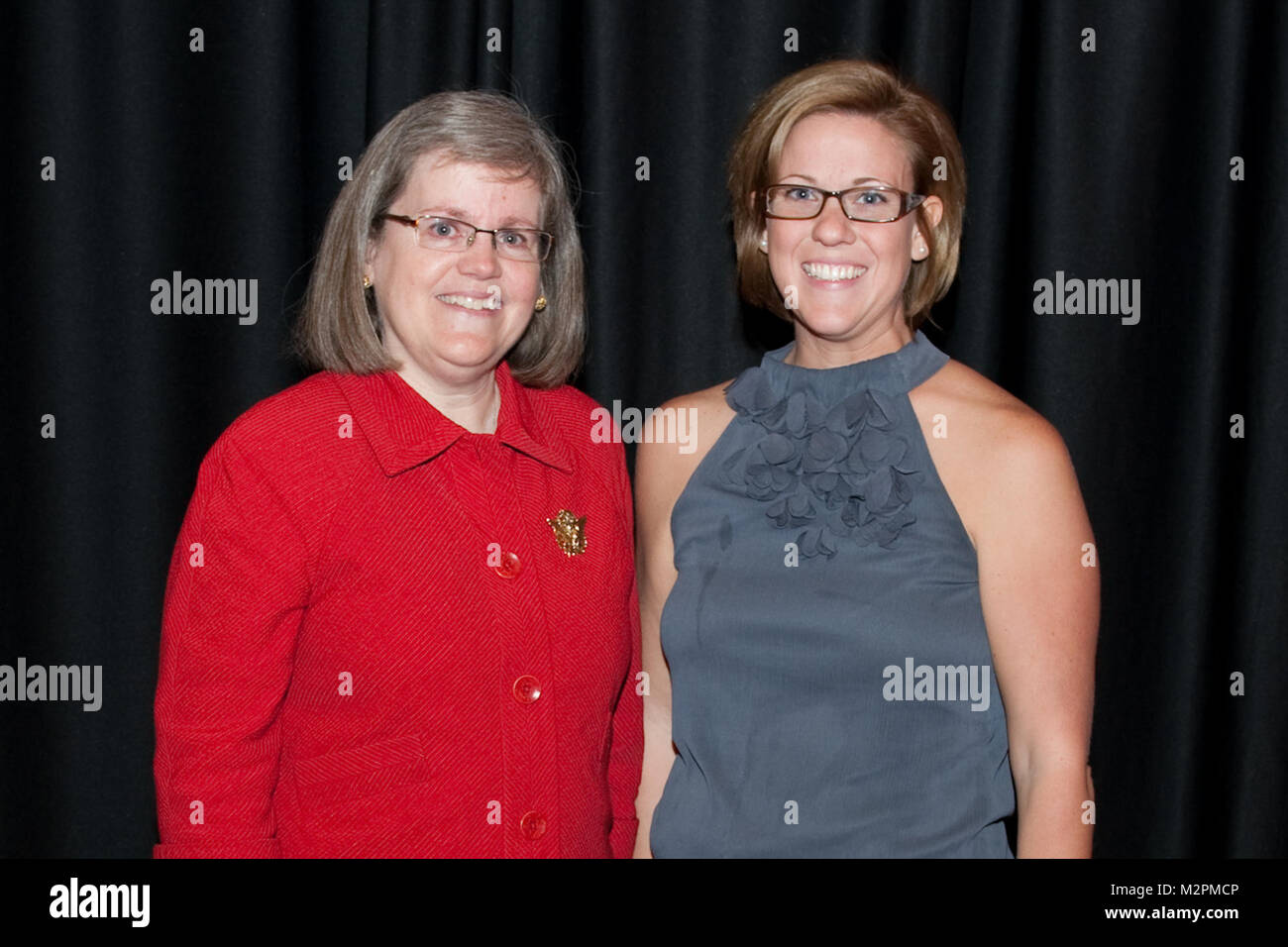 Photo with Holly Petraeus 044 by Oklahoma National Guard Stock Photo ...