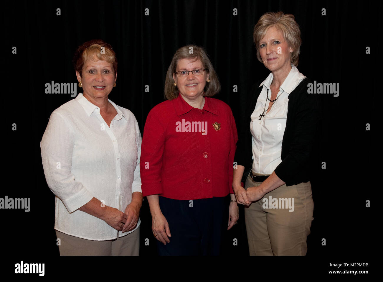 Photo with Holly Petraeus 056 by Oklahoma National Guard Stock Photo ...