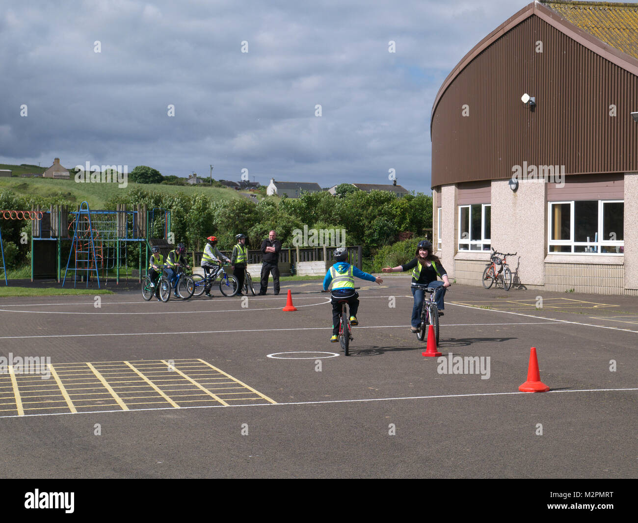 Children Cycle To School High Resolution Stock Photography and Images ...
