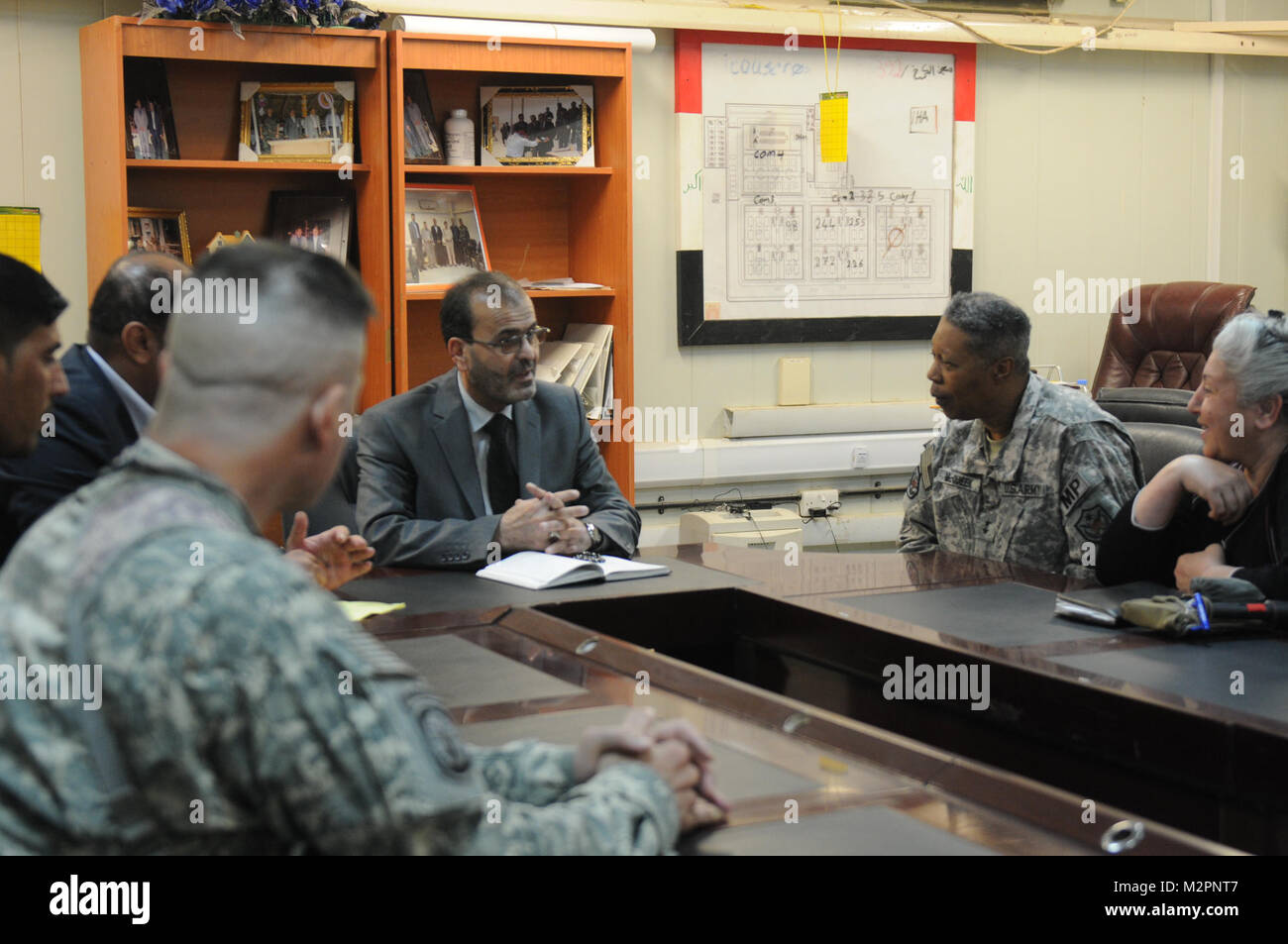 Detainee operations commanding general hi-res stock photography and ...